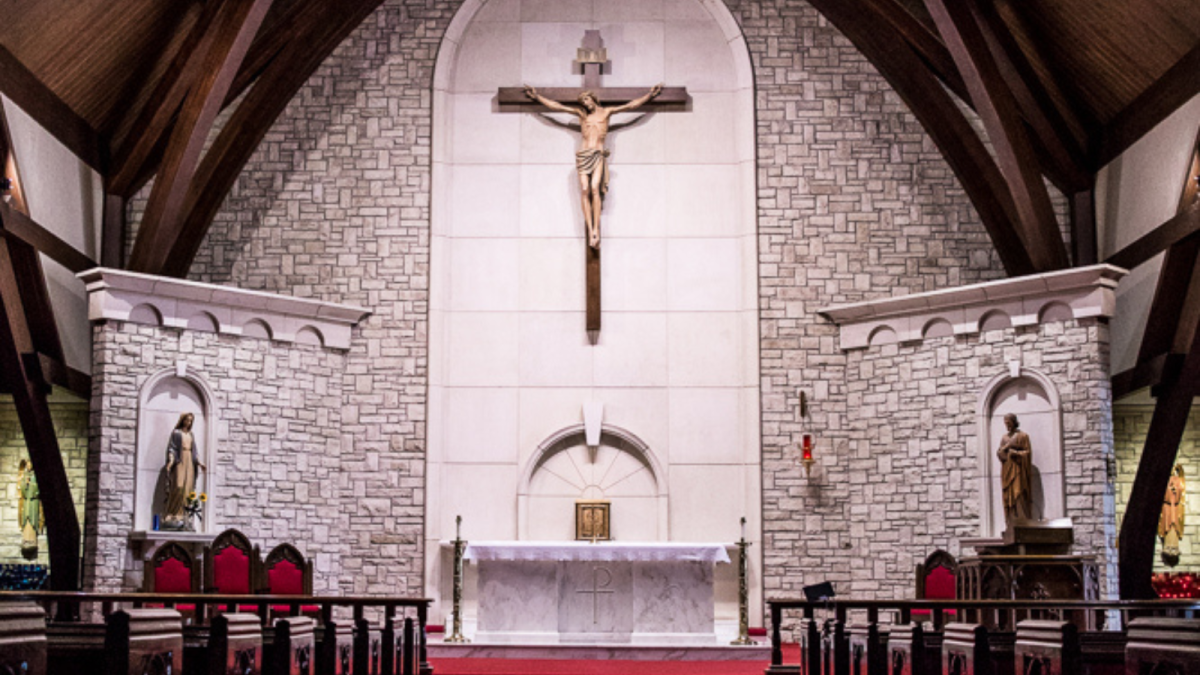 Holy Cross Catholic Church | Hutchinson, KS